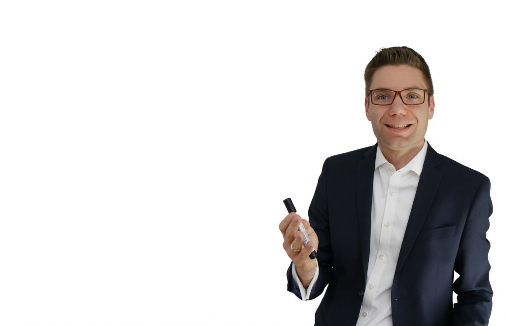 About me – Prof. Dr. Florian Leitner-Fischer
